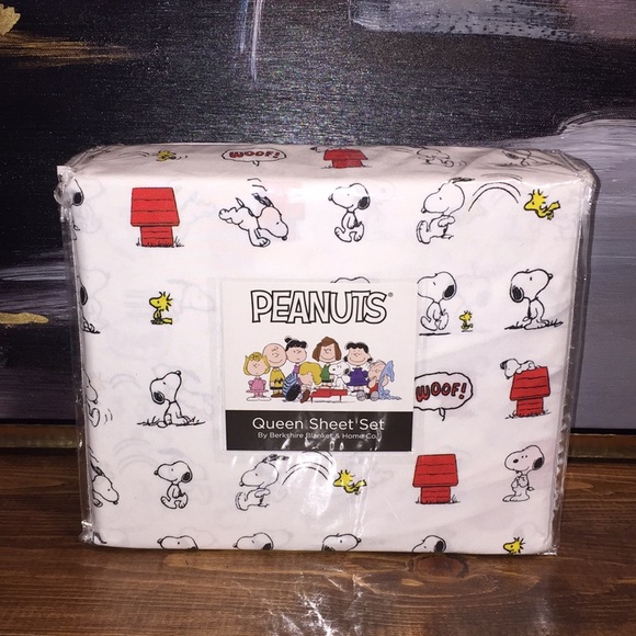 Peanuts | Bedding | Snoopy Peanuts Queen Sheet Set | Poshmark